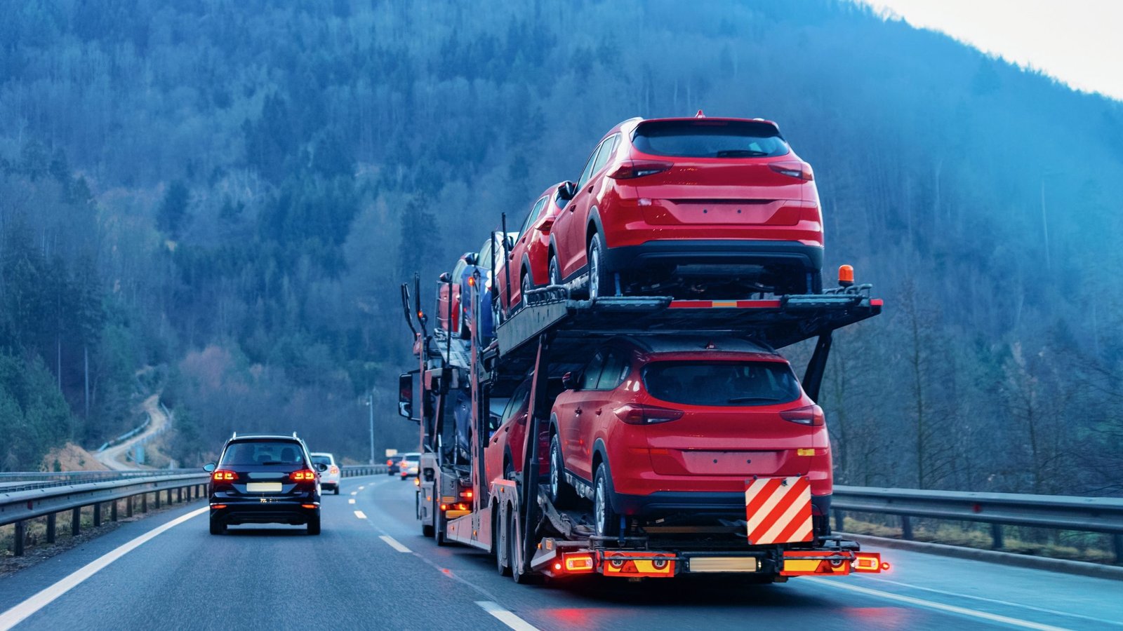 Streamlining Your Move: The Ins and Outs of Interstate Car Transport